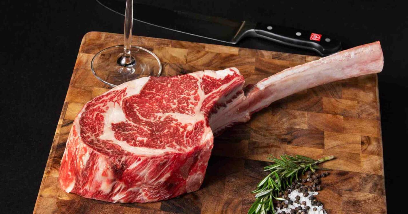 Domestic Wagyu Beef Tomahawk - Delivered Across the US | BlackboxMeats